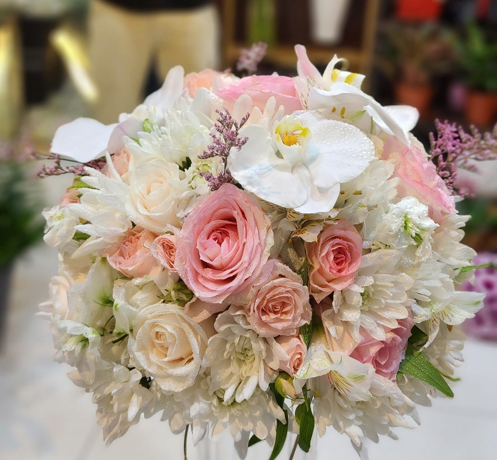 Flower Centerpieces – Le Flora Flowers